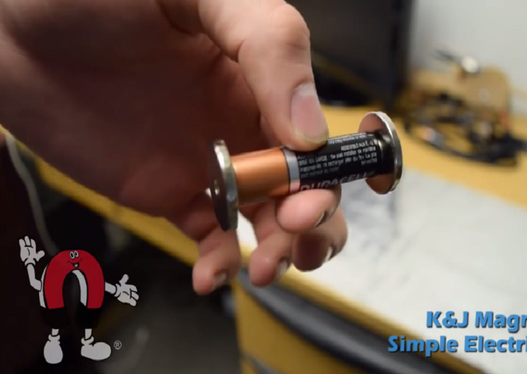 Build the World's Simplest Magnetic Car