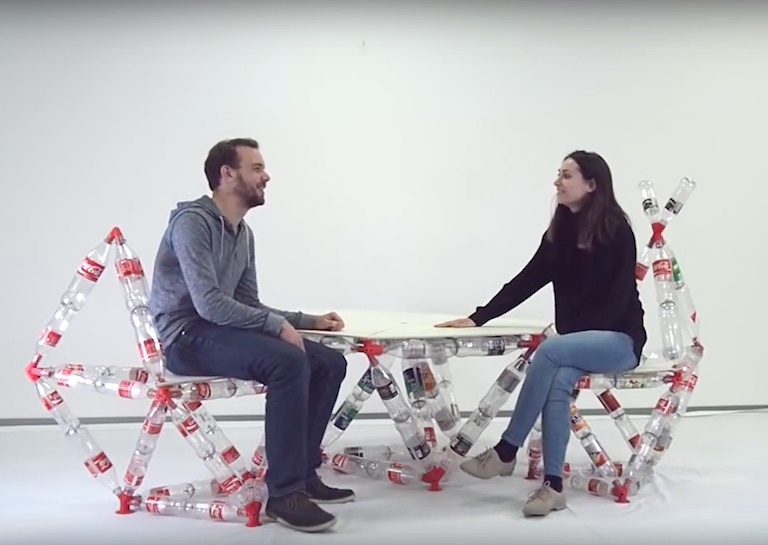 This Software Helps You Turn Plastic Bottles Into Strong Large-Scale ...