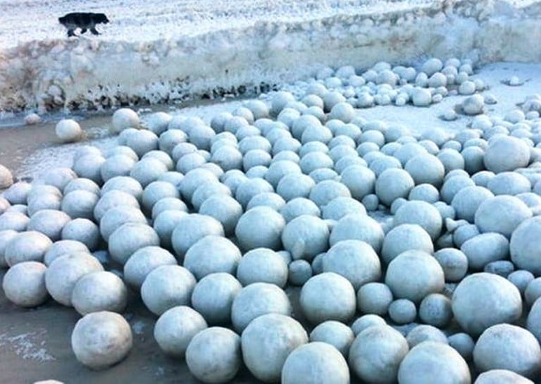 An Unusual Phenomenon: Huge Ice Balls Hit the Russian Shore