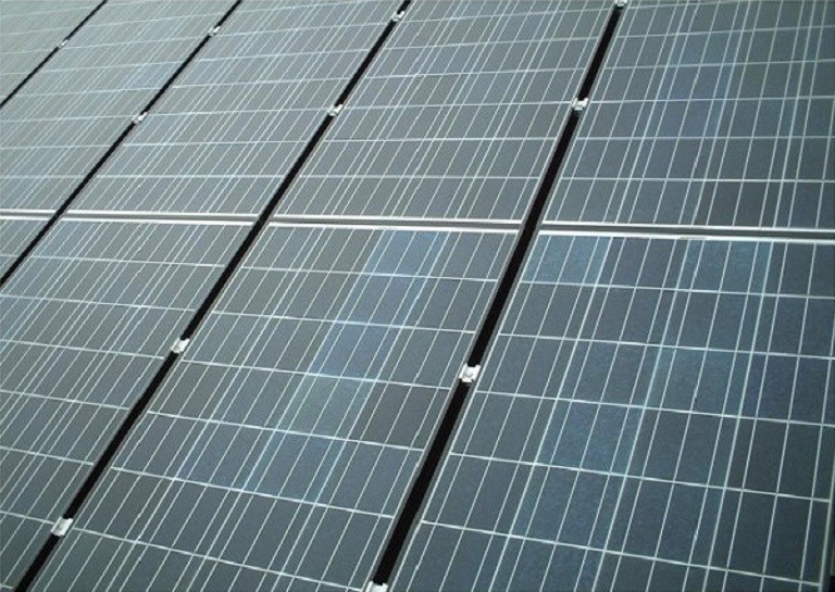 How to Cool a Solar Cell