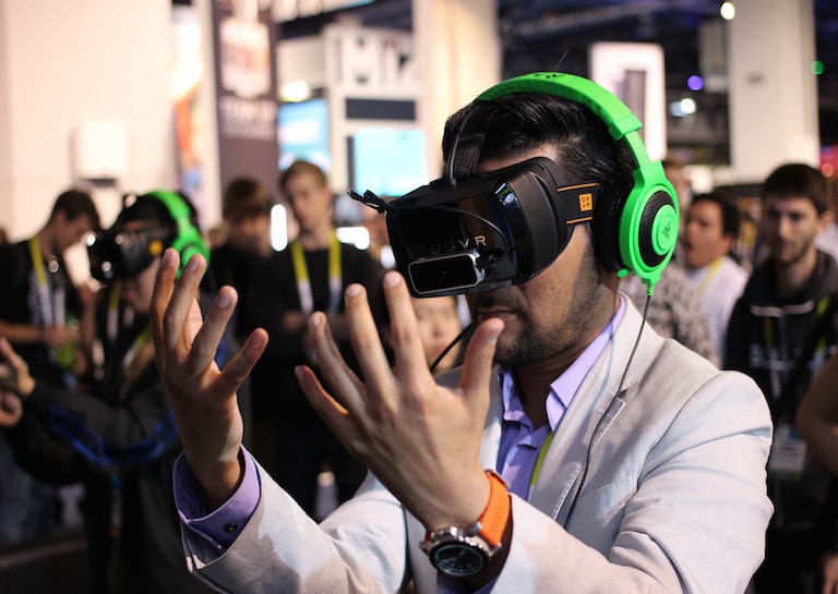 Check Out these 11 Incredible Virtual Reality Gifs
