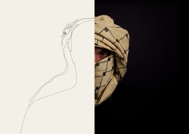 Architect Designs Kevlar Bulletproof Scarf Head Covering