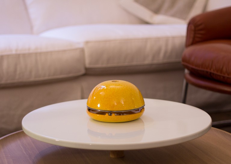 Candle-Powered Egloo Heats Your House in Environmentally Friendly Manner