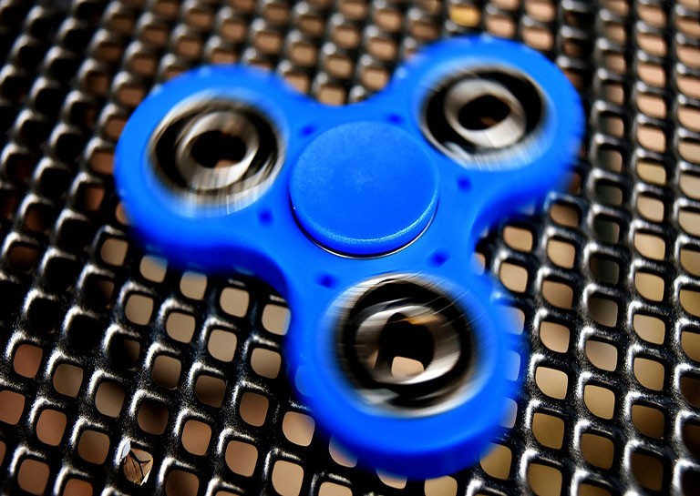 Russia Claims Fidget Spinners Are a Form of Hypnosis Used by Anti ...