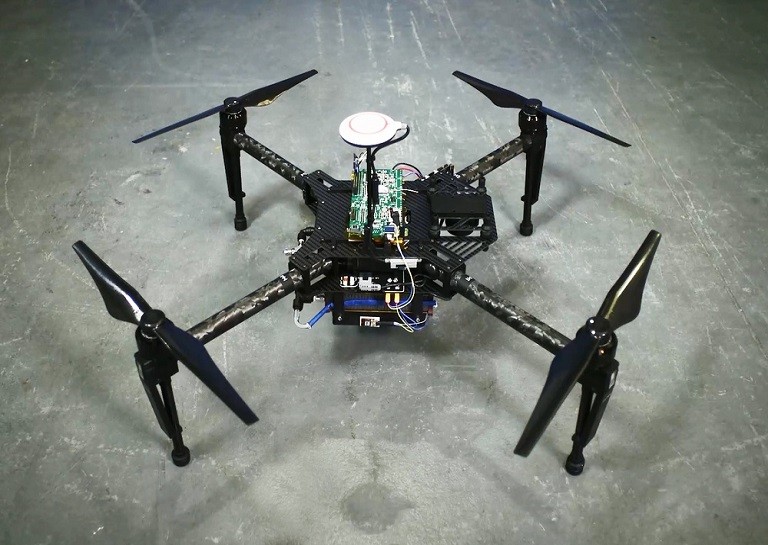 These hydrogen fuel cells can keep a drone in air for up to two hours