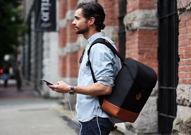 Travel and Work in Style with This Incredibly Secure Smart Bag