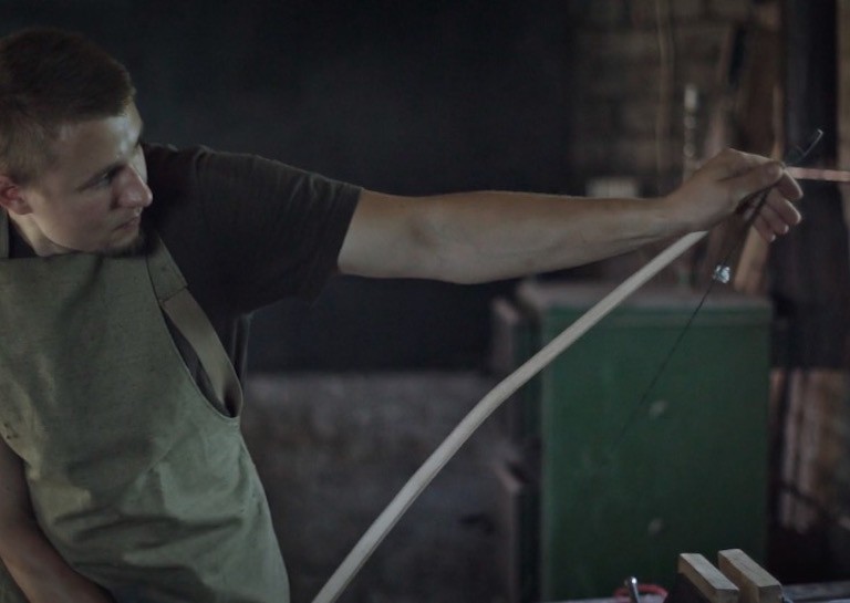 Creating an English Long Bow from a Fallen Tree
