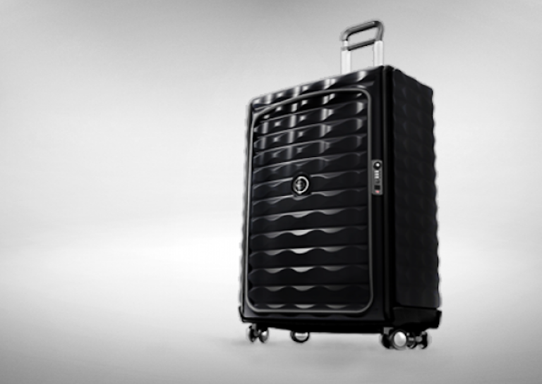 The World’s First Smart, Collapsible and Hangable Hard Case Luggage