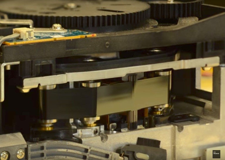 This Tiny Magnetic Tape Can Store Record-Breaking 330TB of Uncompressed ...