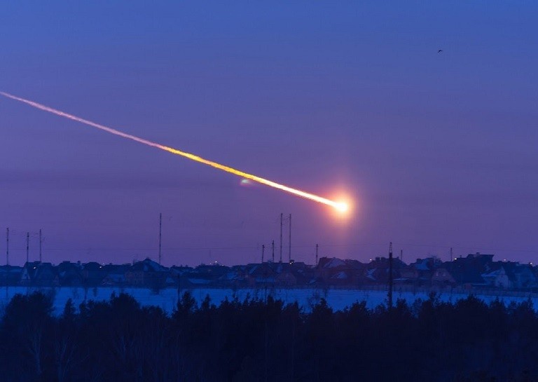 Spectacular Dashcam Video of Meteor Serves as a Reminder of How Close ...