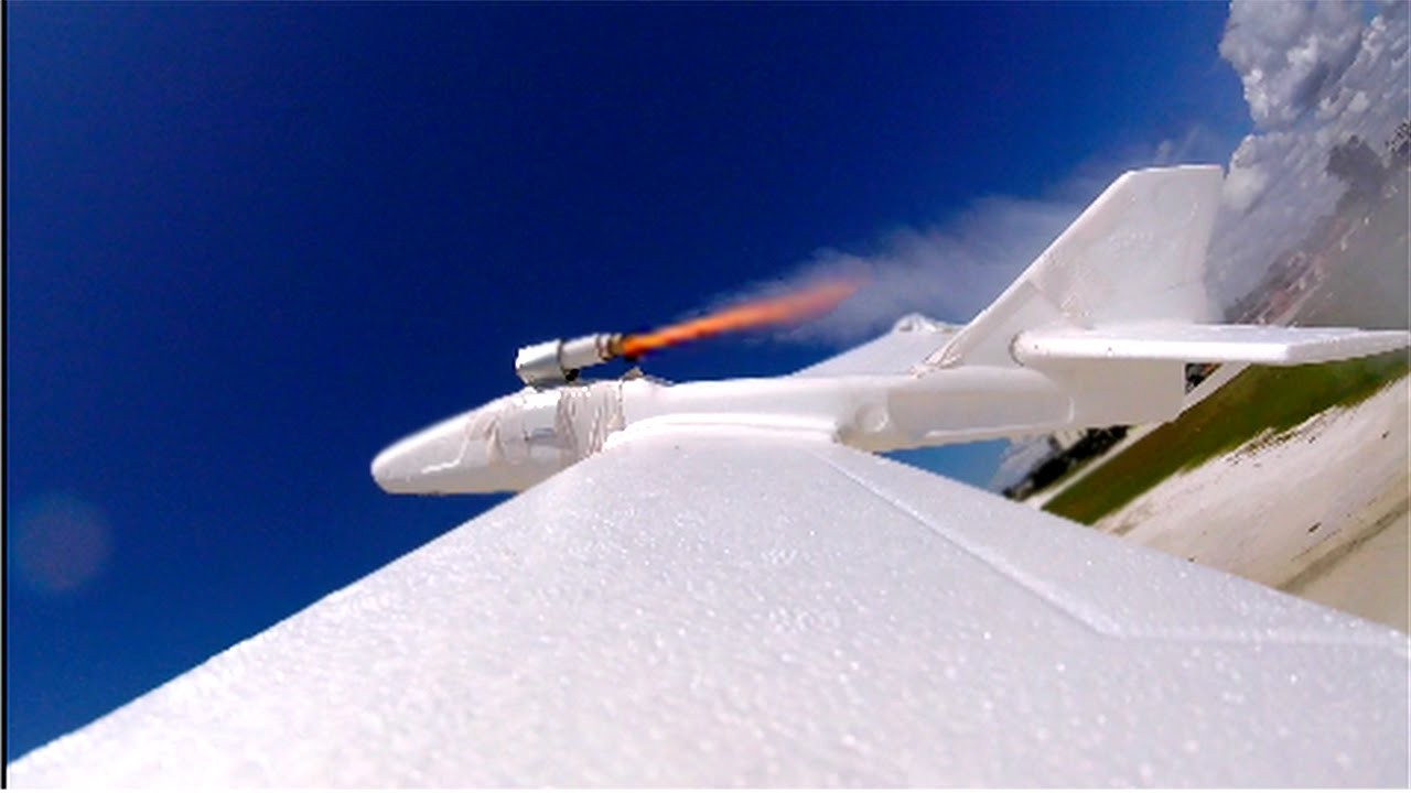 Create a DIY Rocket Powered Airplane