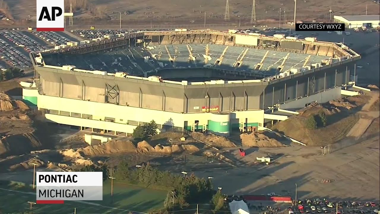 The Stadium That Refused to Crumble After Failed Implosion Finally Fell