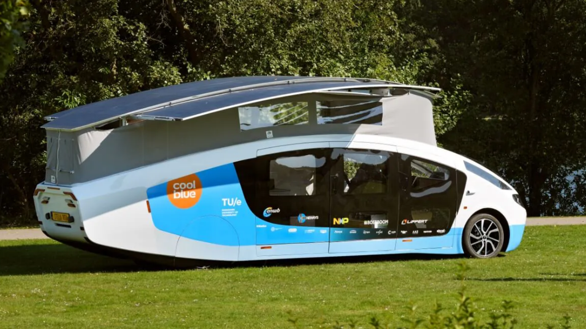 A Solar-Powered Home on Wheels Will Go on a 1,800-Mile Journey