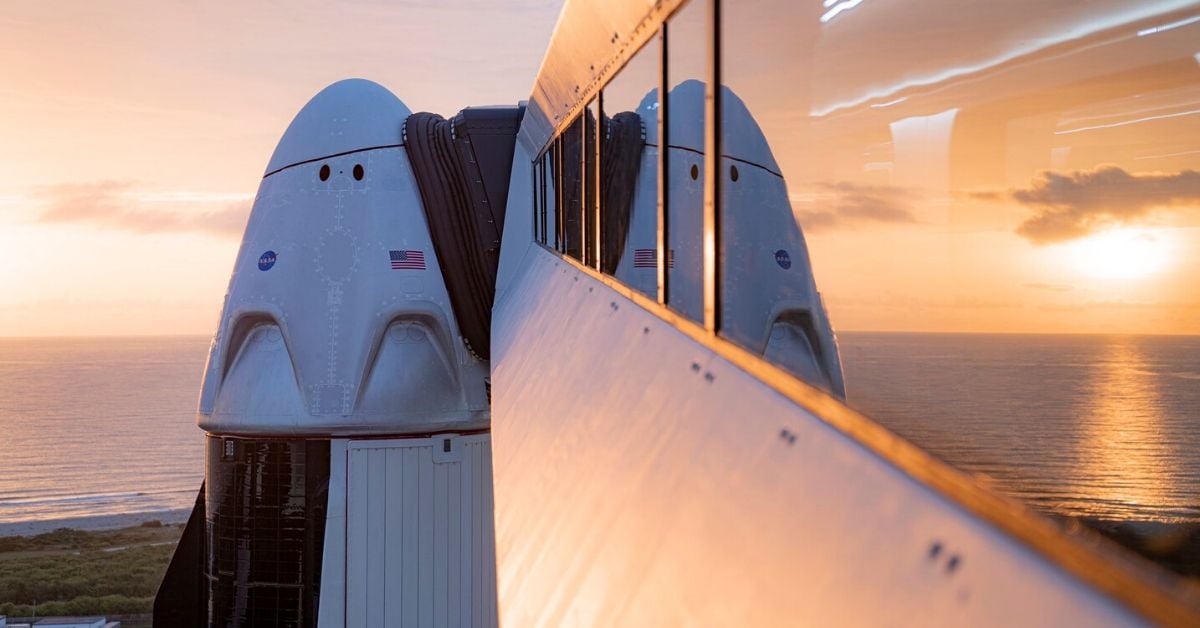 SpaceX Demo-2 Launch is a Success, Astronauts Begin 19-Hour Journey to ...
