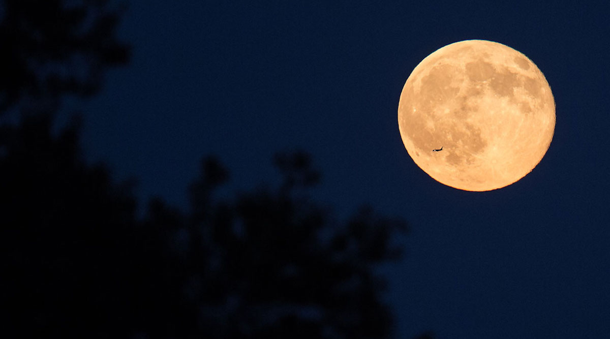 Here Is Everything You Need to Know About Tonight's Blue Moon