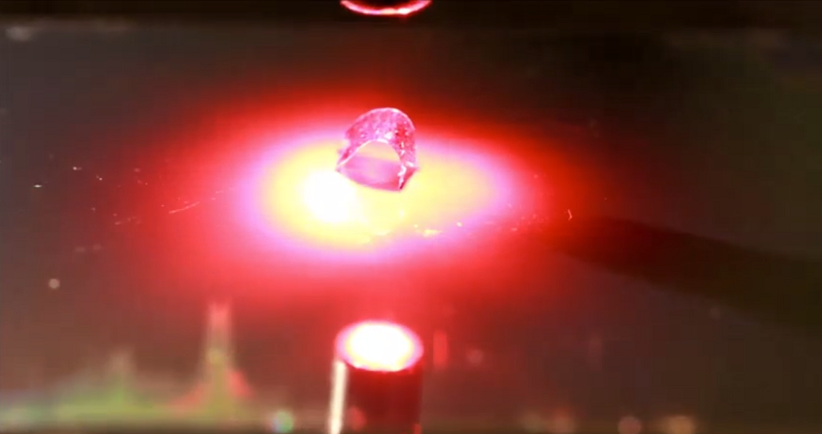 Scientists Train Plastic to Move Via Light Commands