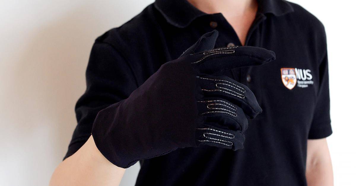 This Smart Gaming Glove May Soon Merge Humans with Machines