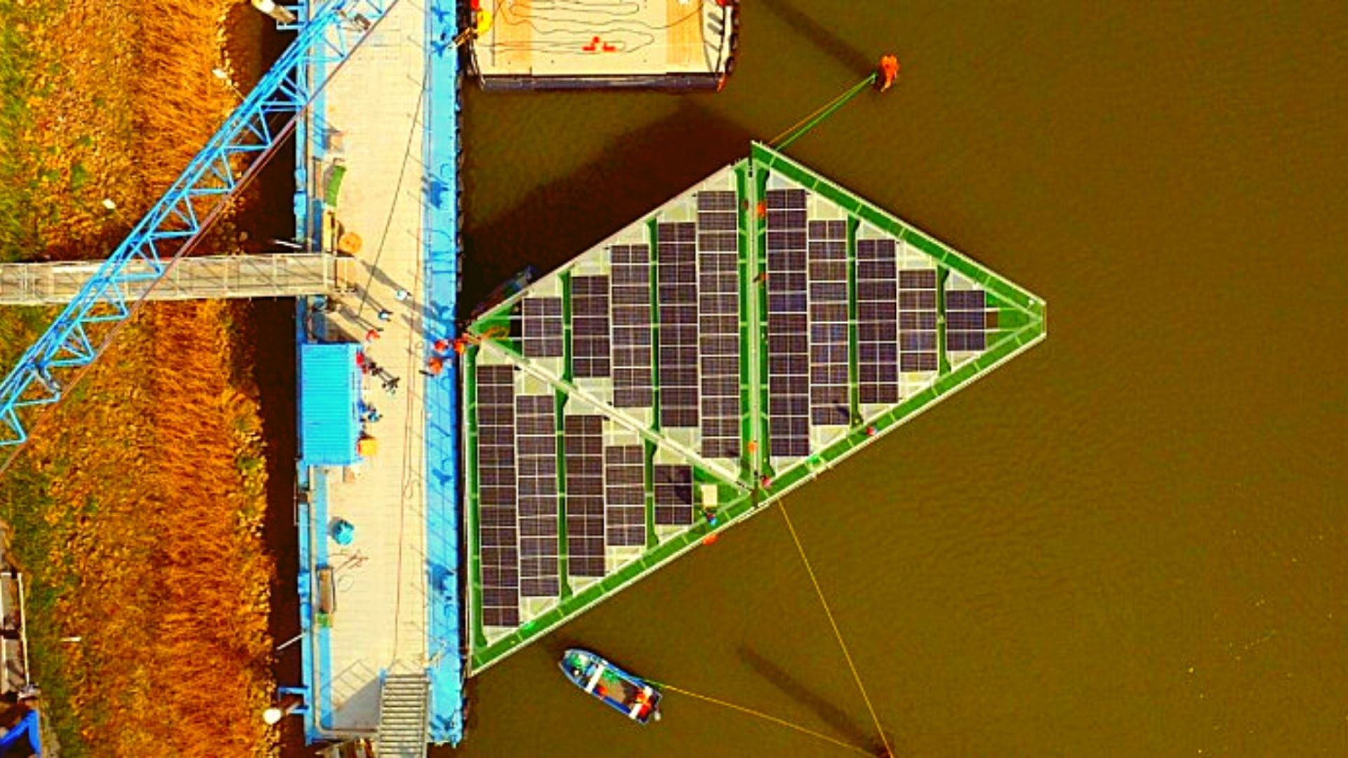 A New 555 Megawatt Floating Solar Array Will Help Ease Global Fossil ...