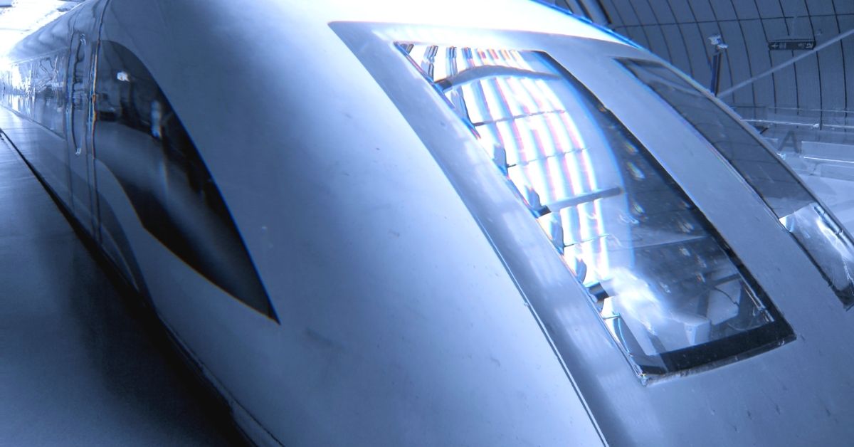 China Has Debuted 400-MPH 'Super Bullet' Maglev Train, Mass Transit Design