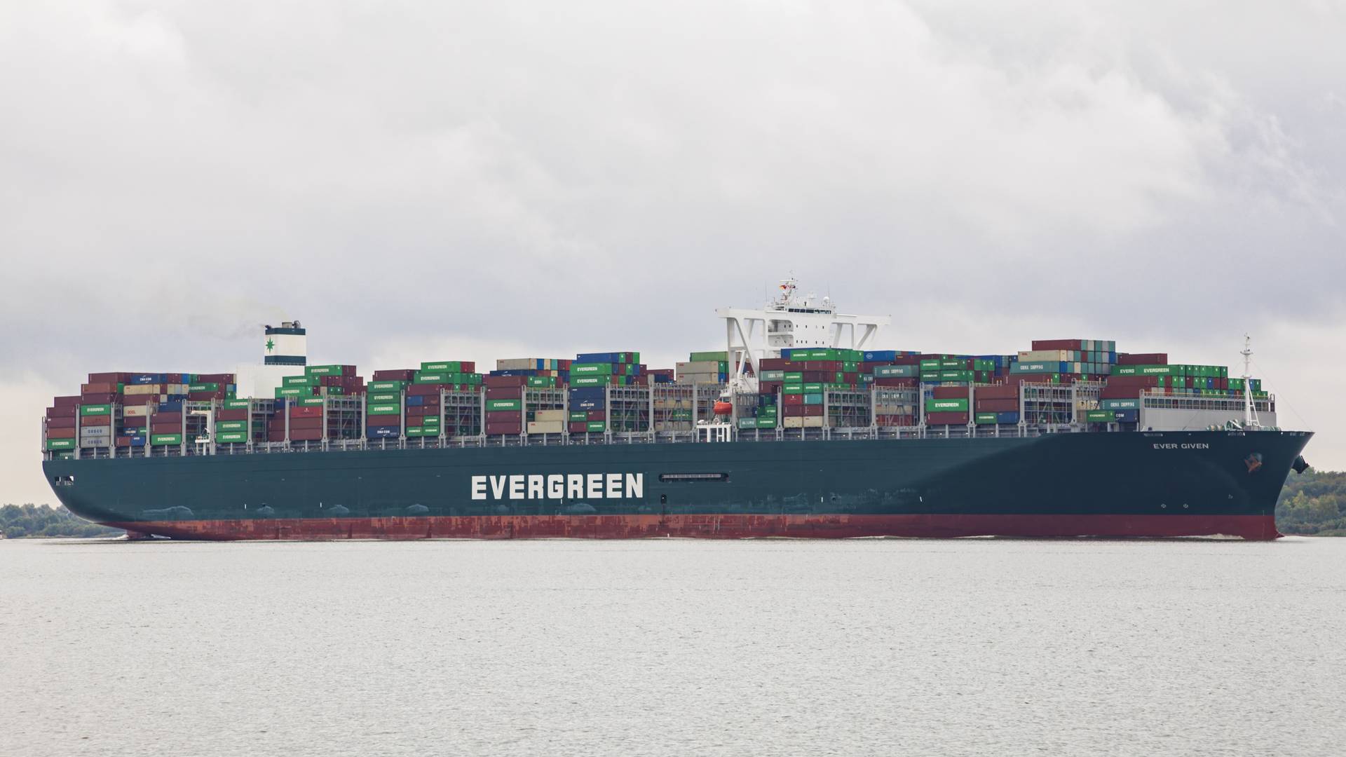 Evergreen Must Pay up to $1 Billion in Compensation to Leave the Suez Canal