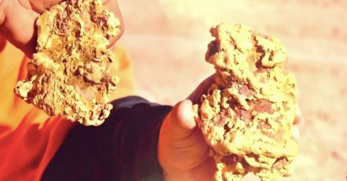 Two Massive Gold Nuggets Discovered in Australia