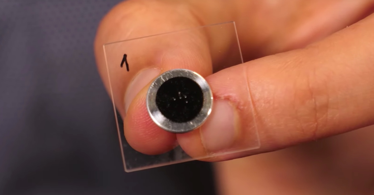 Scientists Develop a New Super-Compressible Material Thanks to AI