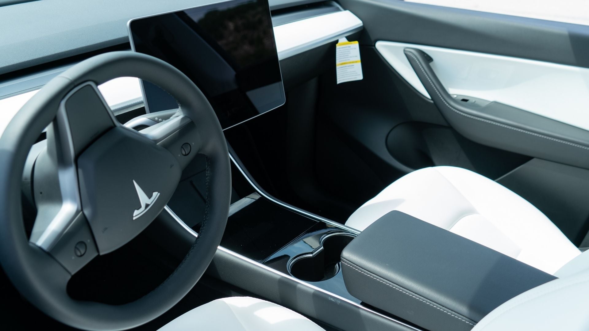 Engineers Show How Easily You Can Trick a Tesla's Autopilot System