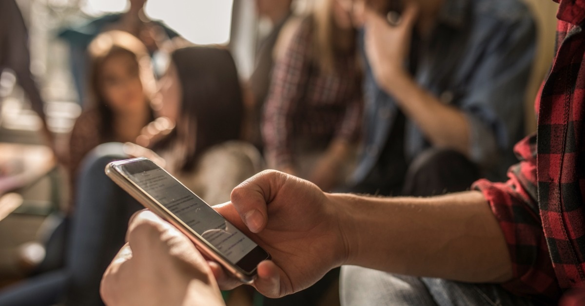 Excessive Internet Usage Hurts Students Ability to Study