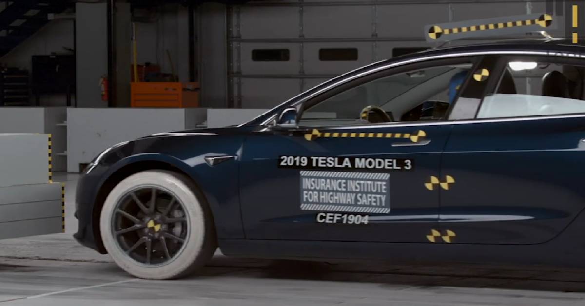 Tesla Model 3 Earns the 2019 Insurance Institute for Highway Safety ...