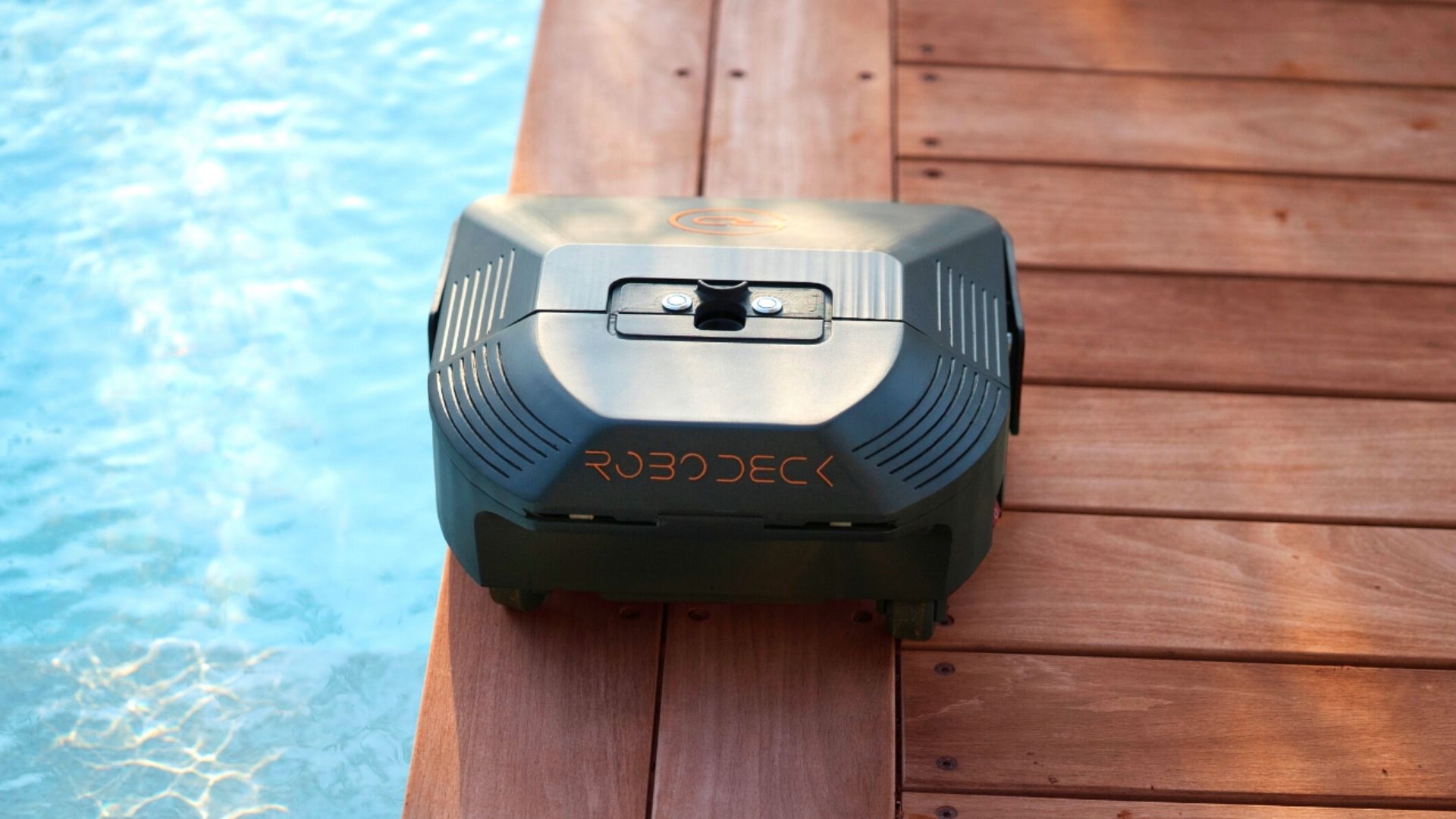 Meet RoboDeck: More Than a Deck Cleaner