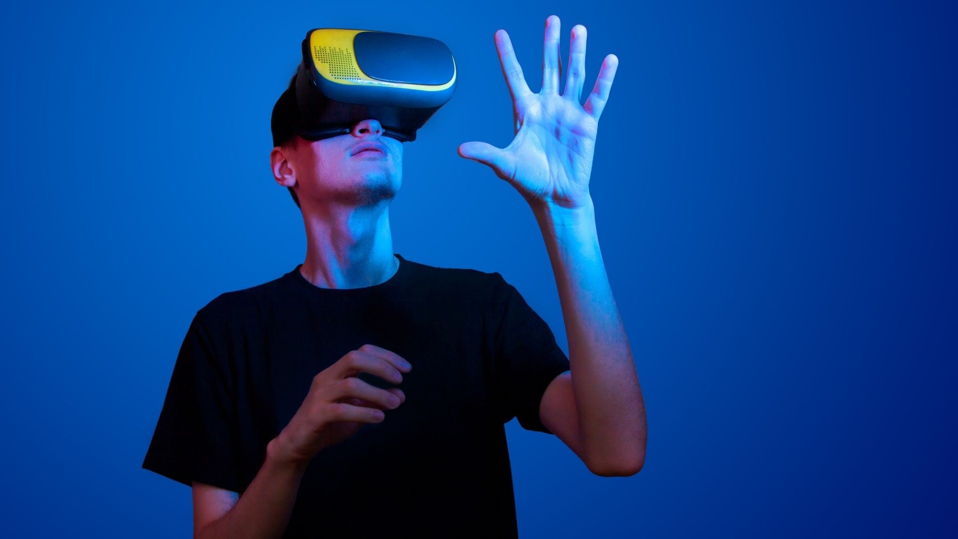 Could the metaverse become a big flop? Here's what Google Trends says