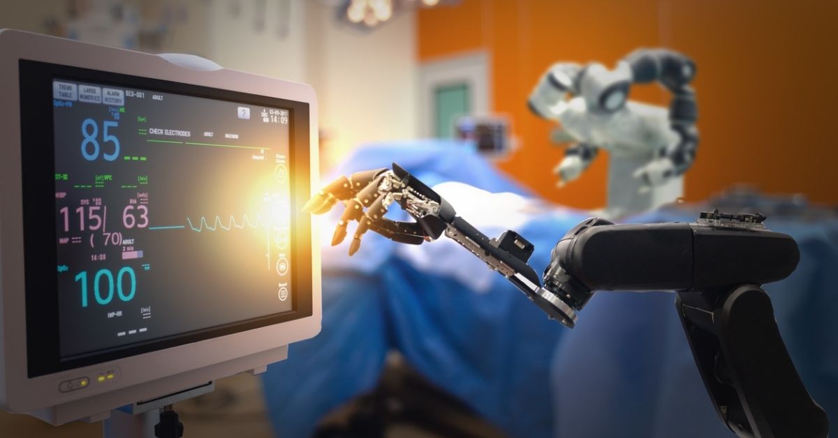 14 Surgeons and One Robot Work Simultaneously on One Cancer Surgery