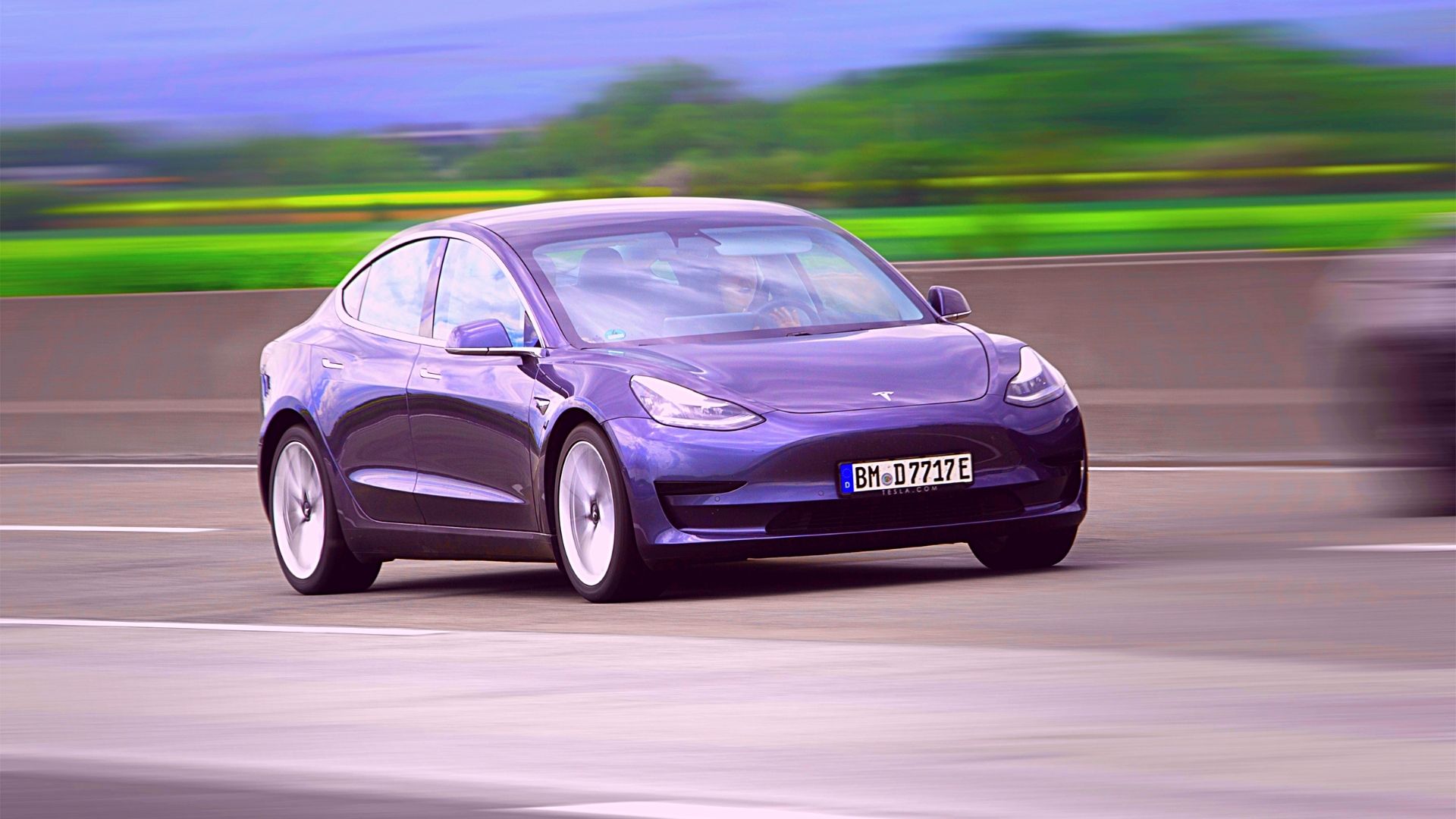 The US Government Just Launched a Probe Into Tesla's Autopilot System