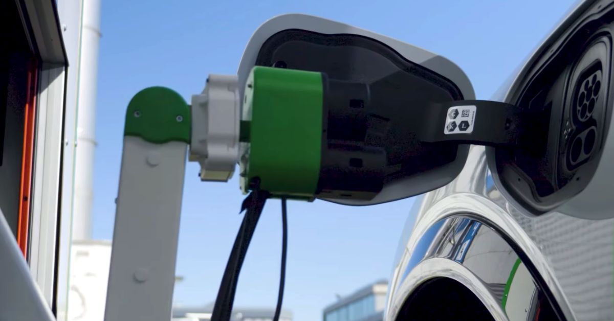 Ford’s EV charging robot looks incredible and serves an important purpose