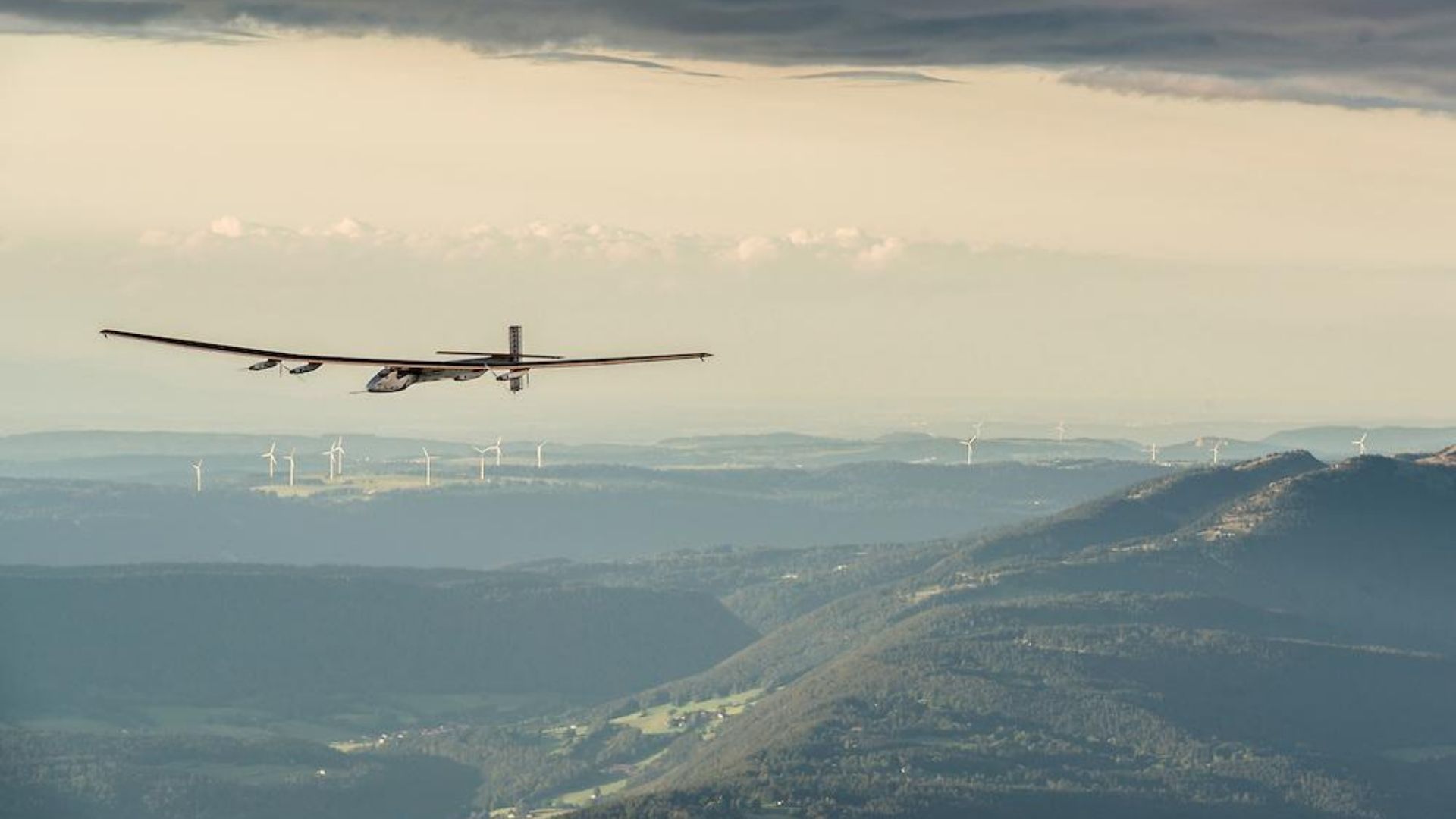 Solar Impulse II Successfully Completes Trip Around the World