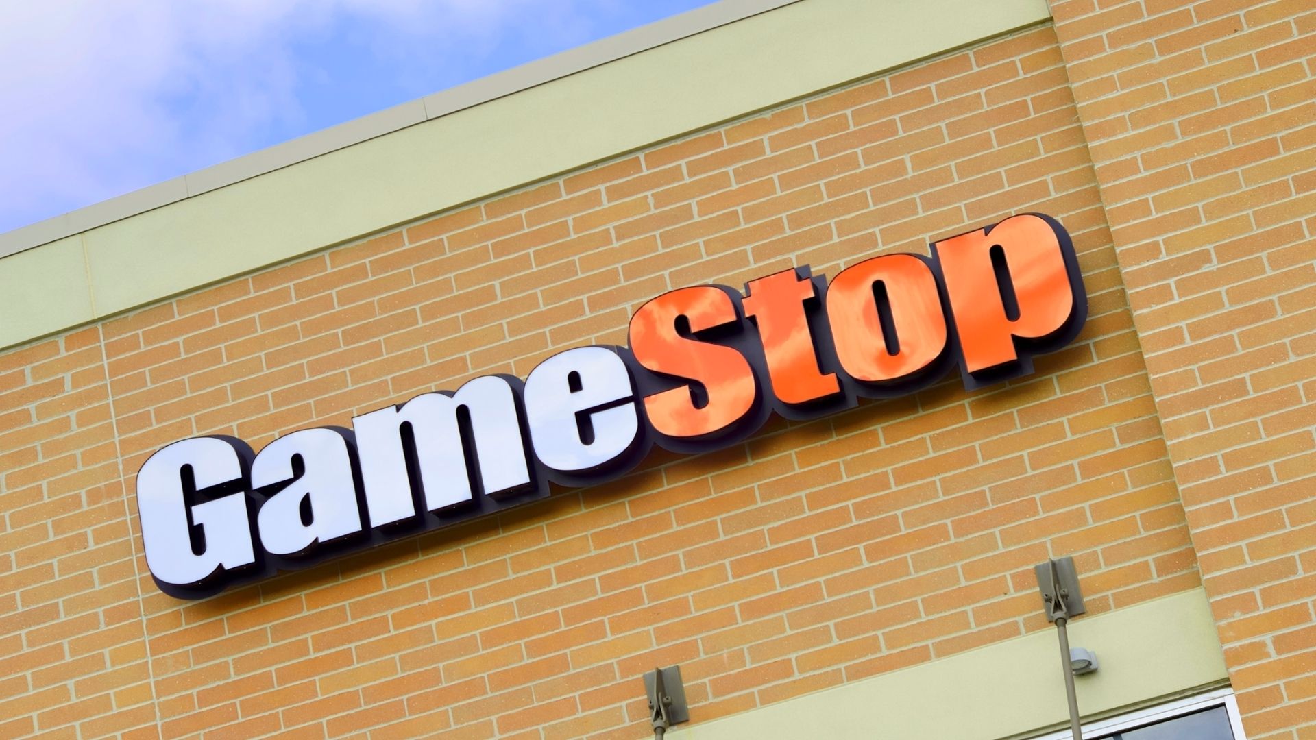 GameStop Is Spiking Again, and Reddit Just Went Down