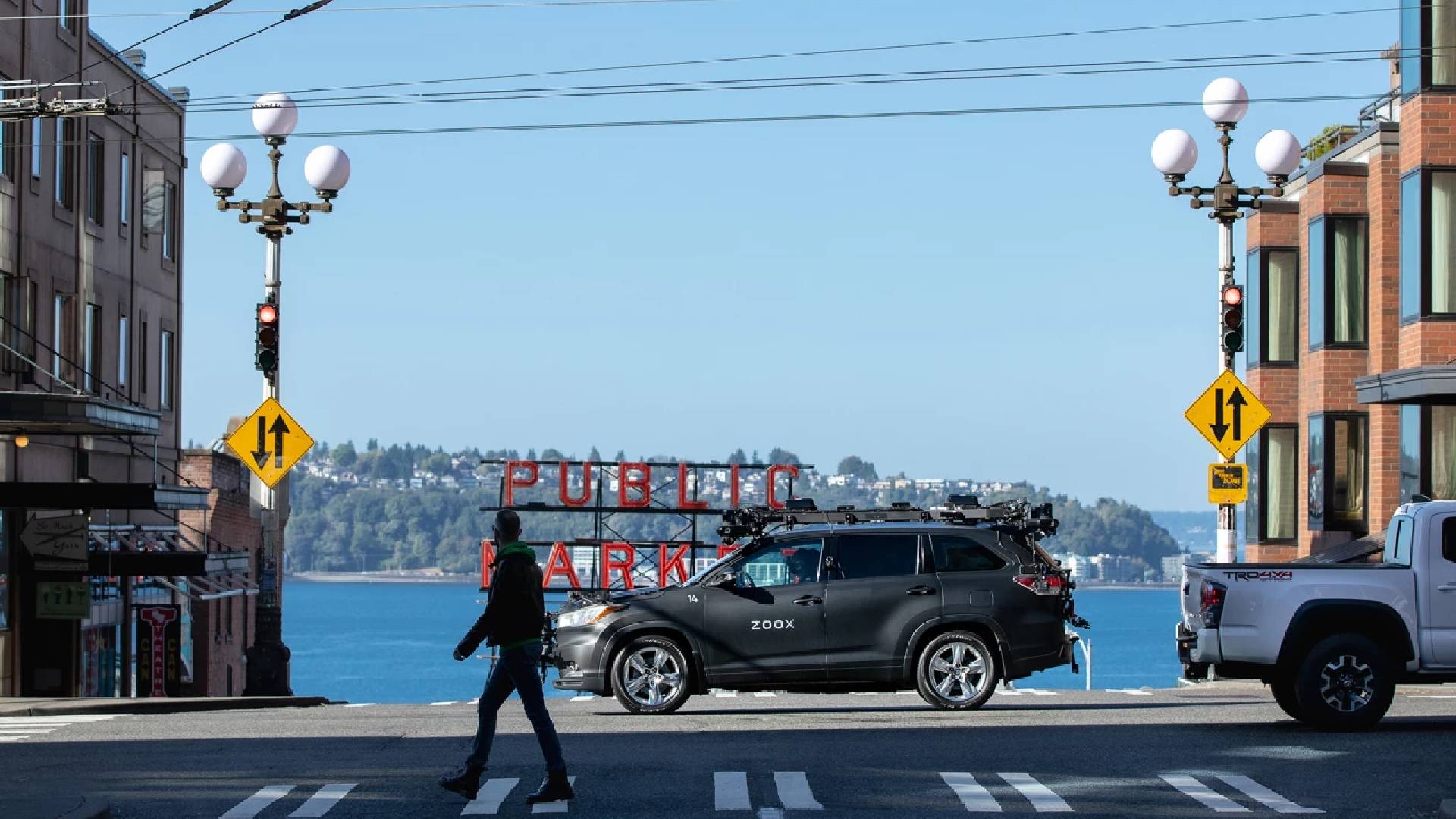 Amazon Is Deploying Self-Driving Vehicles for Tests in Seattle's Rain ...