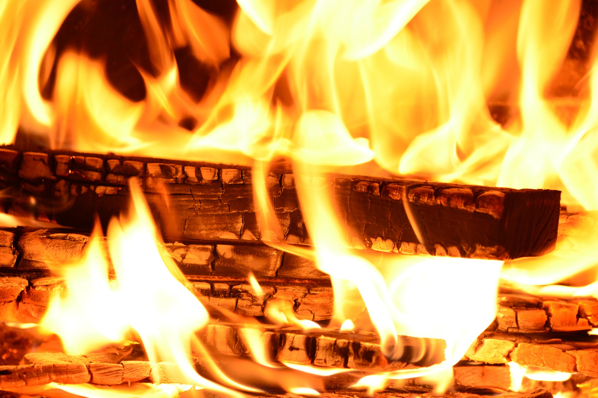 Engineering of Fire: How to Build the Best Fire Scientifically