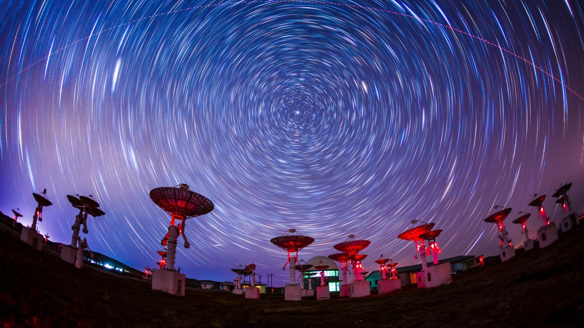 Scientists Just Captured a Mysterious Signal Flashing From the Galaxy’s ...