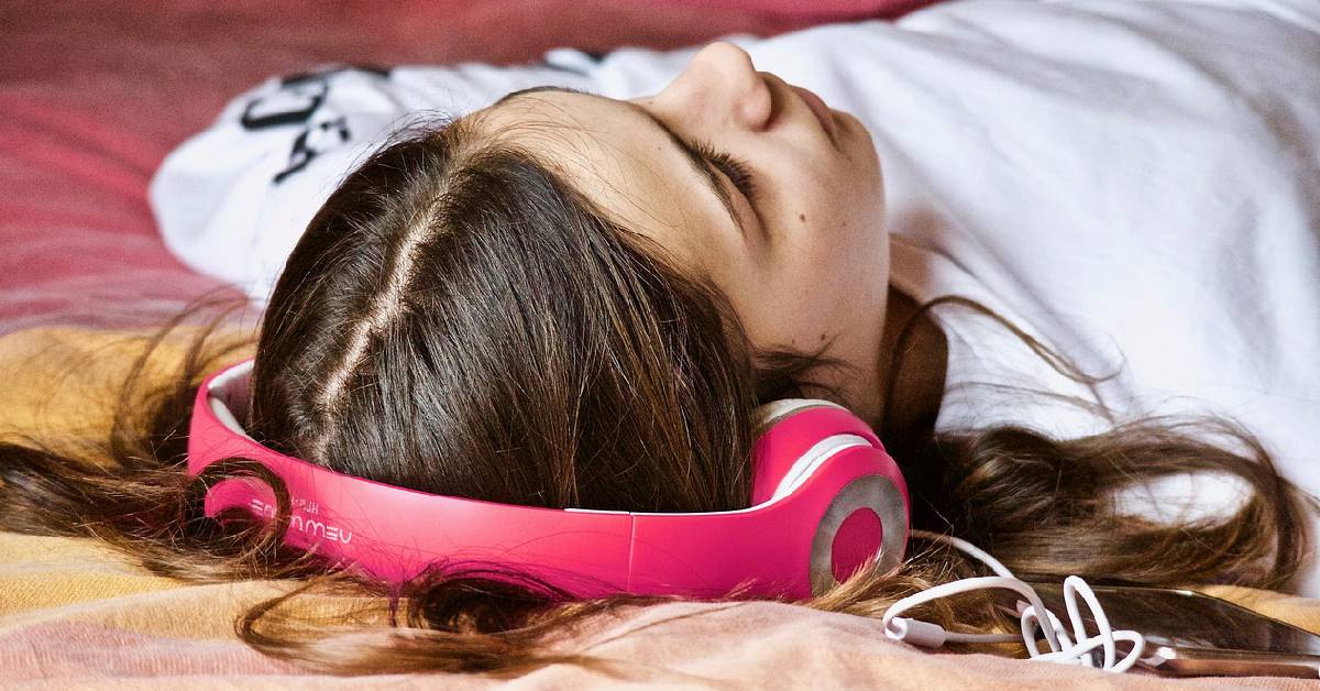 ASMR: Understanding the Science behind the Phenomenon