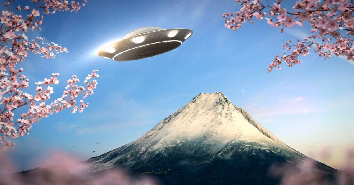 Japan's Defense Minister Reveals UFO-Hunting Protocol