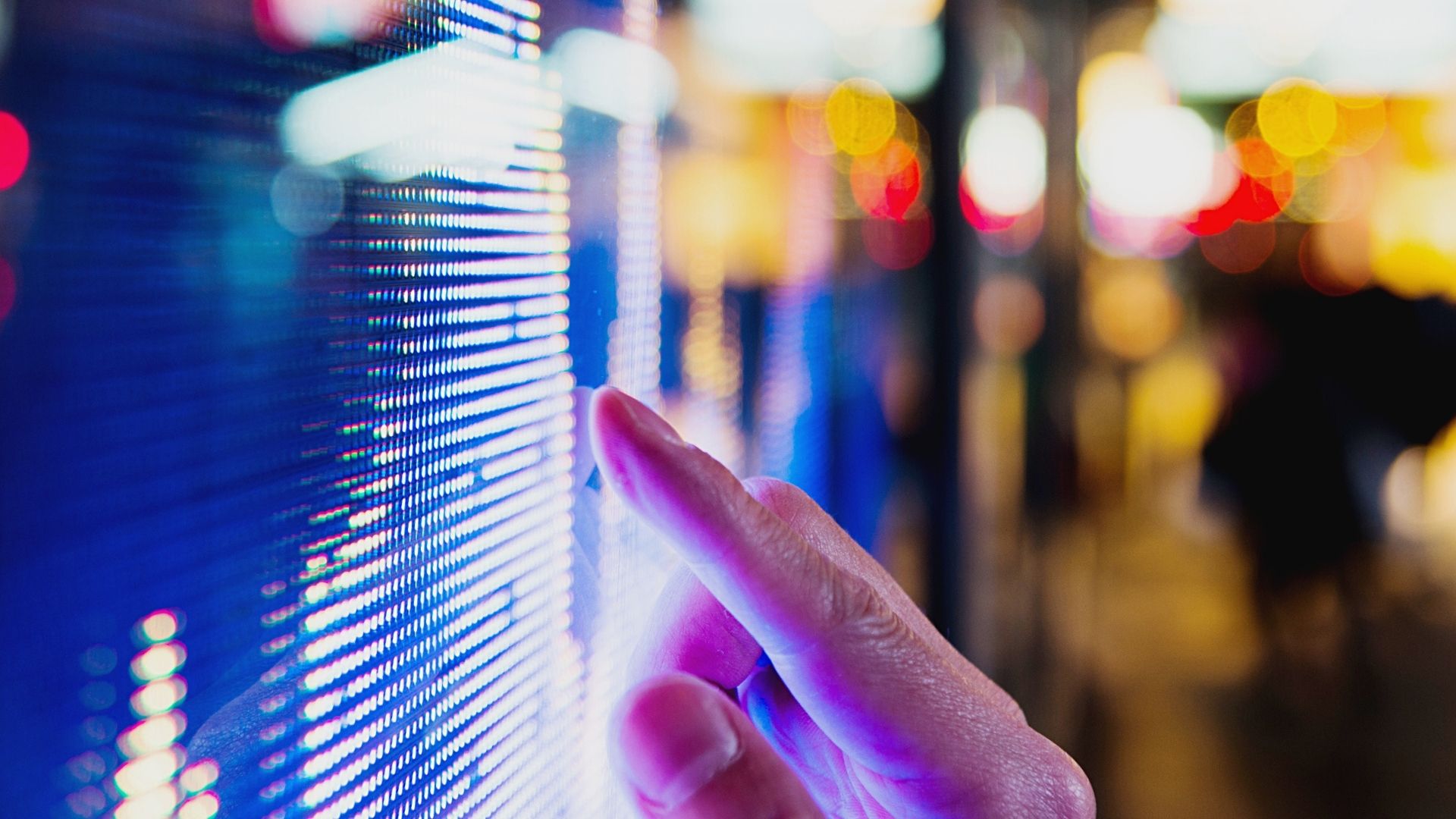 The World At Your Fingertips: A Brief History of Mobile Display Tech