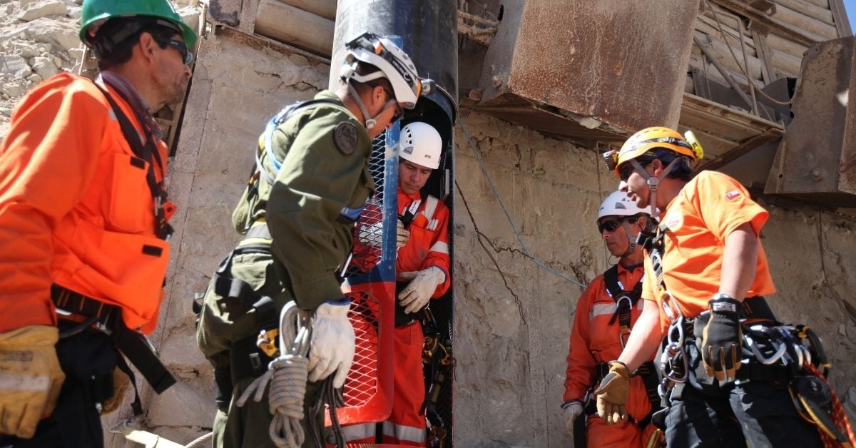 Improbable Rescue of 'Los 33', Chilean Miners Trapped 2,300 Feet Underground