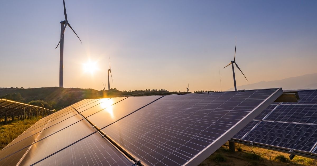 Breakthrough in 'Miracle Material' Gives Next-Gen Solar Power a Huge Boost