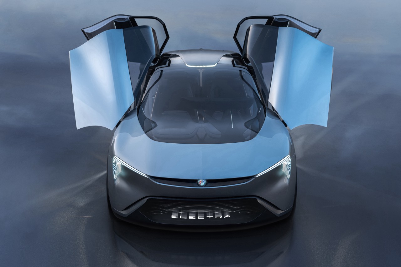 GM Unveils New Electric Crossover With 410 Mile Range That Hits 62 MPH ...