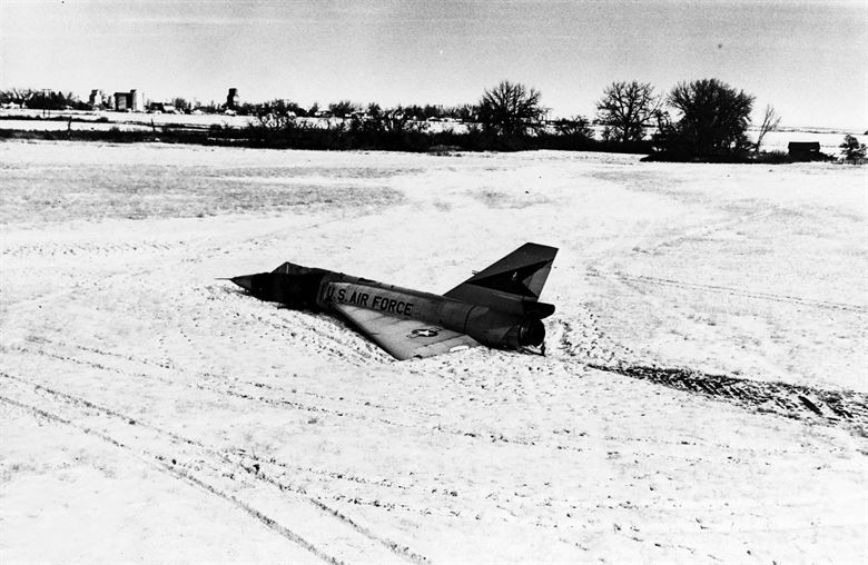 9 Astounding Facts about the "Cornfield Bomber", the Plane That Flew Itself