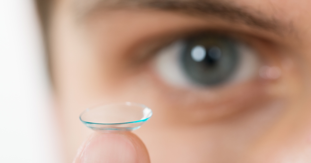 New Scientific Invention: Contact Lens That Zoom in the Blink of an Eye