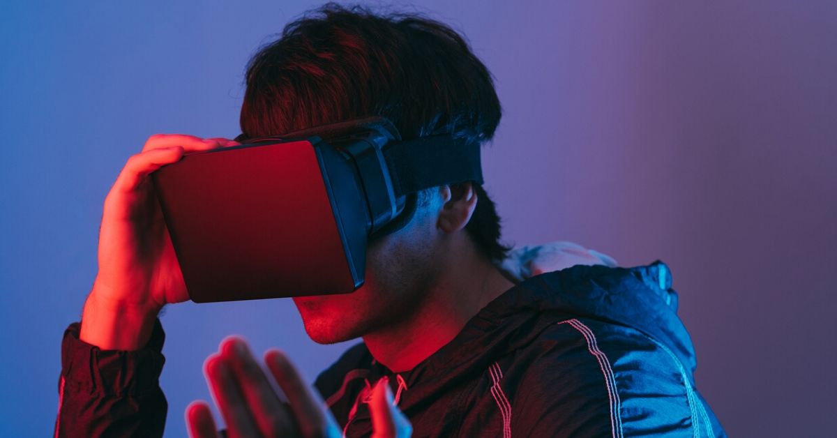 Developer Gets Eye Convergence Problem After Prolonged VR Usage