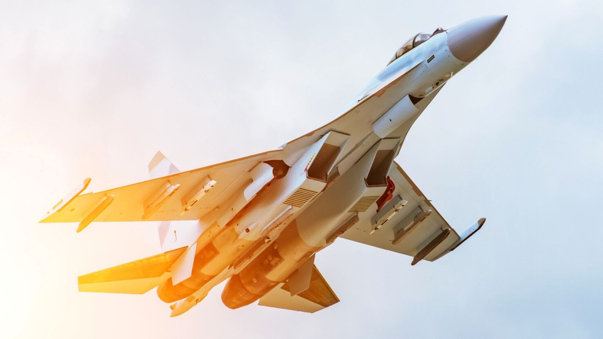 The US Air Force Is Trying to Make Jet Fuel. Out of Thin Air?