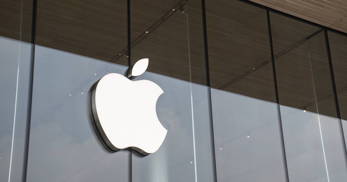 Hack Your Way to a Million Bucks: Apple Offers Big Money in New Bug ...